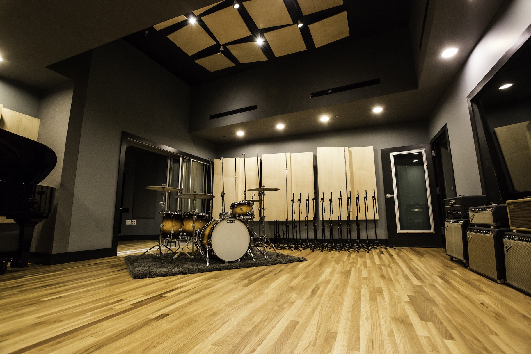 Do I Need Recording Studio Windows? – Soundproof Studios